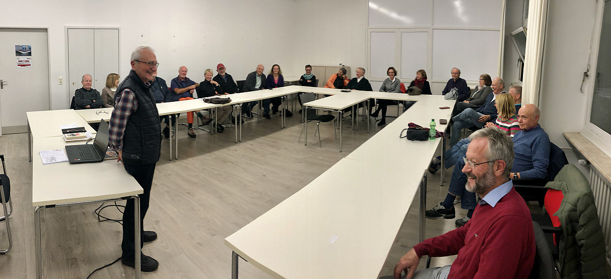 ´Europa und die Welt - Erörterung aktueller Ereignisse´ mit Prof. Dr ...